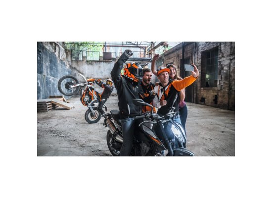 KTM Shop 24 - KTM Originalteile, Powerparts, Powerwear uvm.