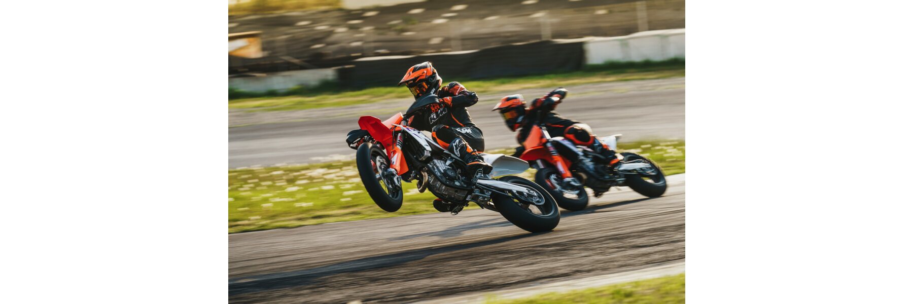 KTM Shop 24 - KTM Originalteile, Powerparts, Powerwear uvm.